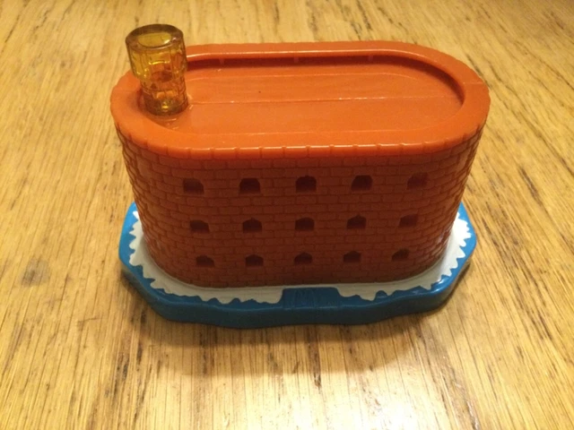 VINTAGE MCDONALD'S FRANCE Happy Meal Fort Boyard 1999 £3.99 - PicClick UK