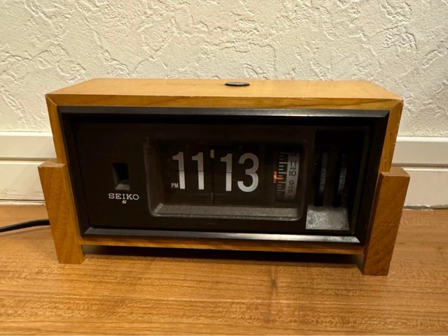 1970S VINTAGE SEIKO Wooden FLIP CLOCK DP670 50Hz 60Hz Made in JAPAN ...