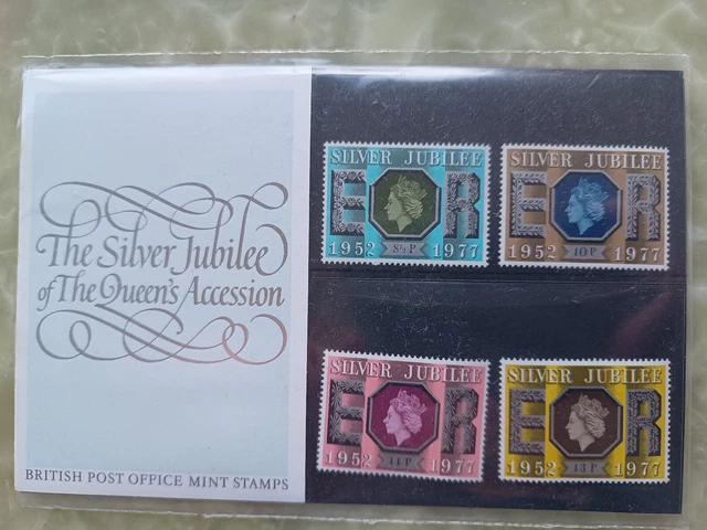 Queen Accession Silver Jubilee British Mint Mnh Stamps Presentation