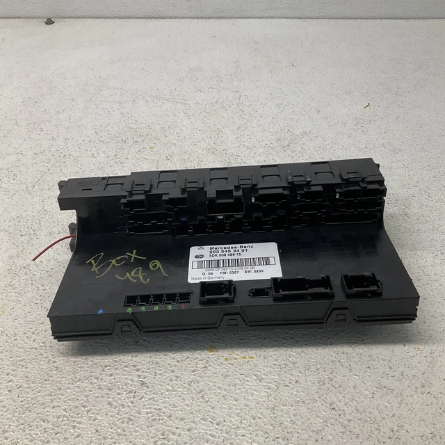 MERCEDES BENZ W209 w203 sam fuse box relay control unit a2035453401 EUR ...