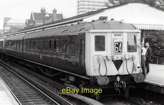 PHOTO RAILWAY 6X4 EMU Class Preserved 2090 unknown station c1987 Pic1 £ ...
