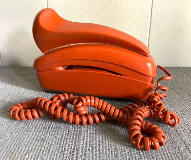 VTG WESTERN ELECTRIC Spice Orange Phone With Matching Shoulder Rest ...