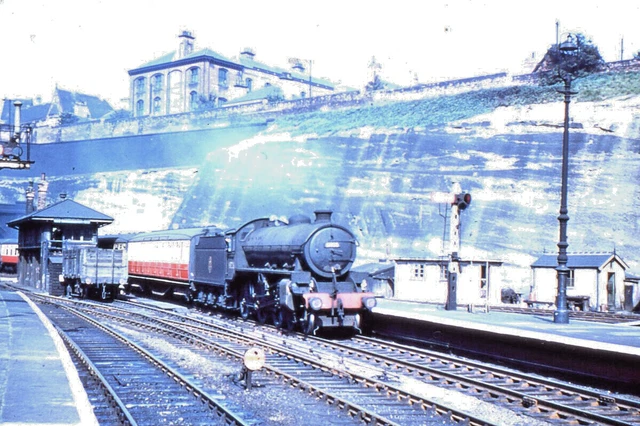 61036 RALPH ASSHETON enters Nottingham Victoria with the York ...