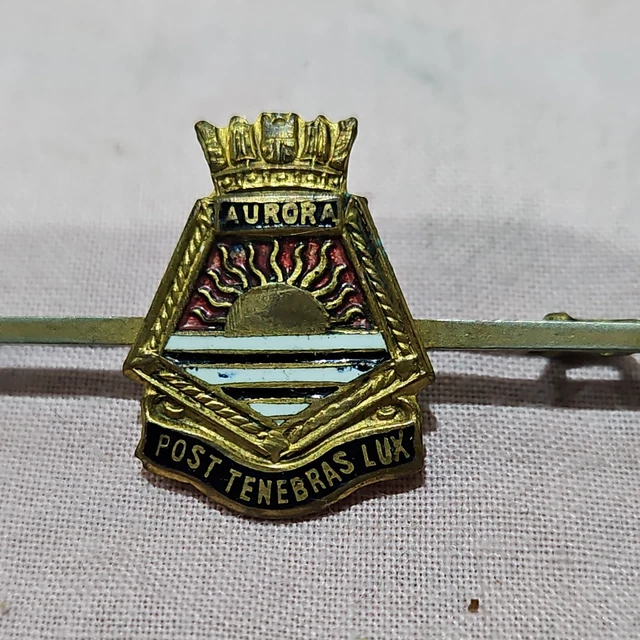 WORLD WAR TWO Royal Navy RN HMS Raleigh Enamel Sweetheart Brooch Badge ...