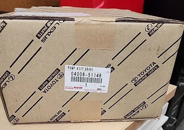 GENUINE TOYOTA POWER Brake Booster 04008-51148 $250.00 - PicClick
