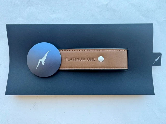 QANTAS PLATINUM ONE 2026 Luggage Bag Tag - new, unused and in original ...