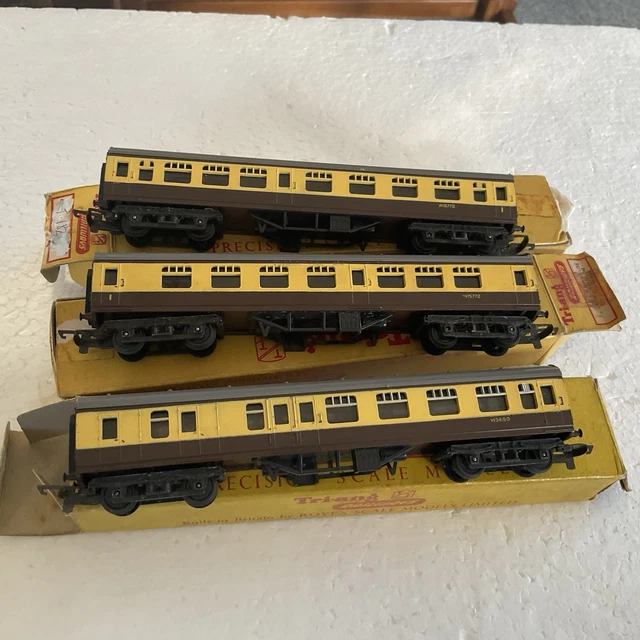 TRIANG TT 3 X WR COACHES 2 X T182;1 X T183 BOXED £12.99 - PicClick UK
