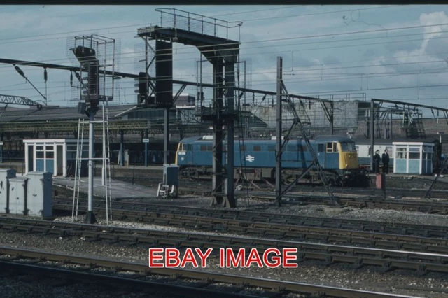 ORIGINAL 35MM SLIDE CLASS 85 LOCO NO 85036 AT CREWE 7/81 £3.50 ...