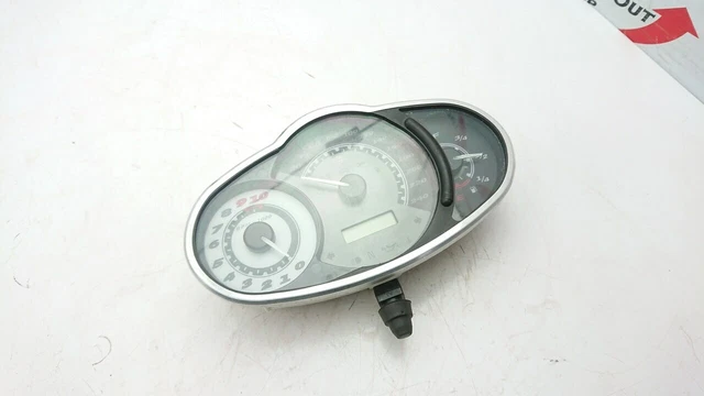 SPEEDO SPEEDOMETER KPH Harley Davidson VROD V Rod Muscle 1250 71964-09 ...