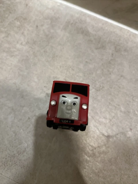 THOMAS TRACKMASTER BATTERY powered LOR1 Lorry. TOMY £15.00 - PicClick UK