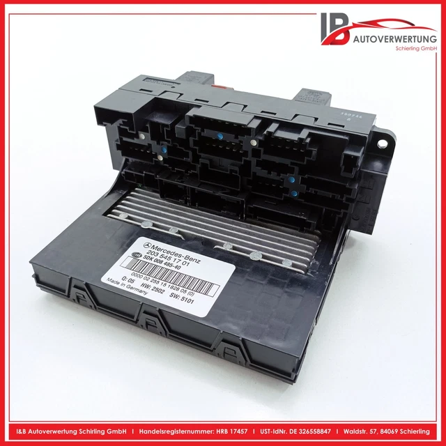MERCEDES C-CLASS W203 C180 Compressor Fuse Box SAM Module 2035451701 £ ...