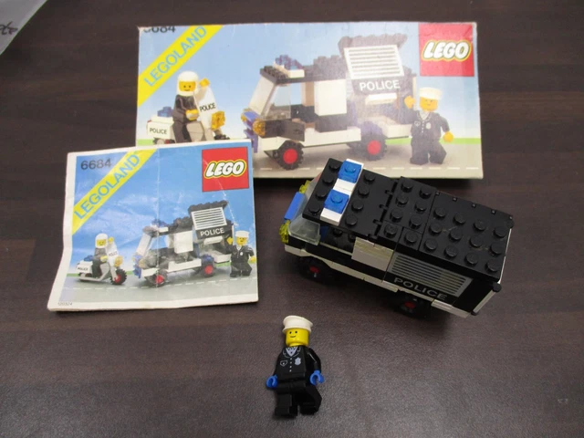 LEGO 6684: POLICE Patrol Squad Legoland Preowned Police Car & Driver ...