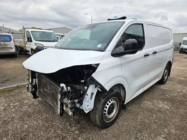 2025 FORD TRANSIT Custom Temperature Controlled Fridge Van Damaged ...