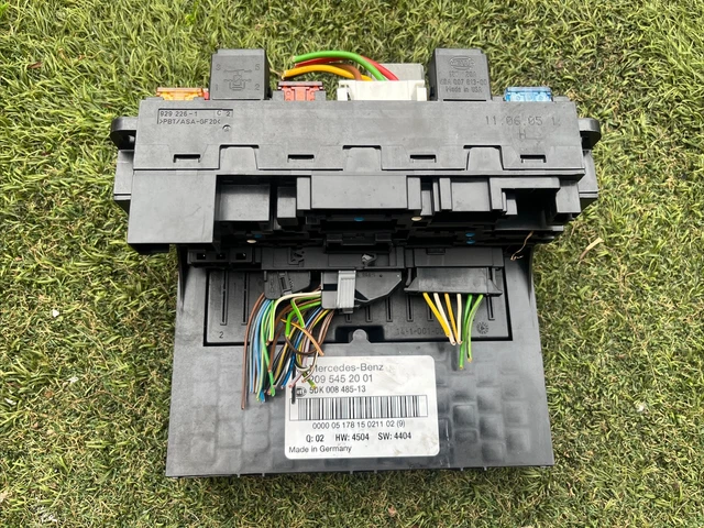 MERCEDES CLK W209 Convertible Fuse Box Relay SAM Module Control Unit ...