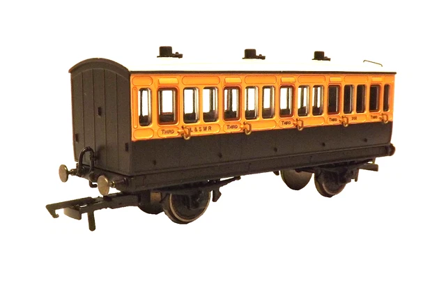 HORNBY R40062A L&SWR 4 Wheel Coach Salmon & Brown Livery No.308(OO ...