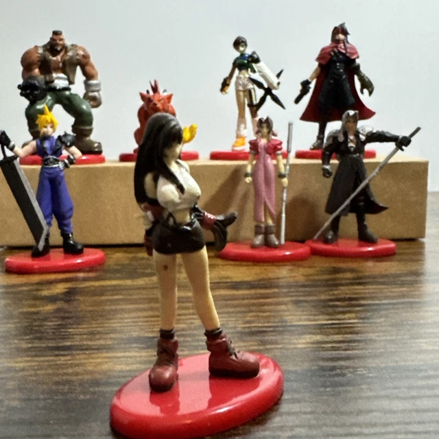 FINAL FANTASY X Coca-Cola Promo Figure Set FF7 FFVII Red Base (2000) £ ...