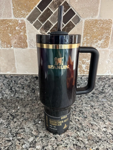 STANLEY X WICKED Elphaba For Good 40oz FlowState Quencher Tumbler NEW ...