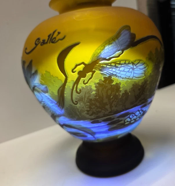 SIGNED GALLÉ Cameo Glass Vase 8" Dragonfly Pond Scene Amber Blue $335. ...