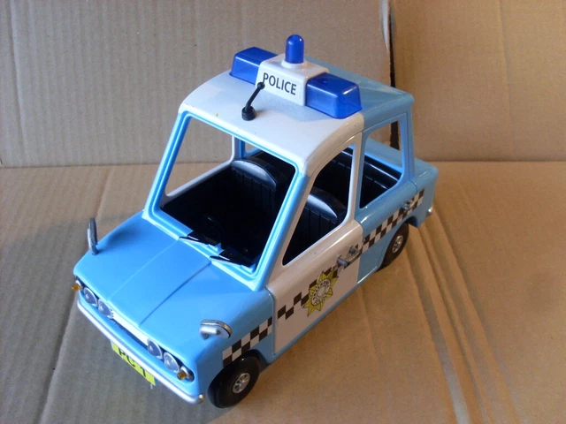 POSTMAN PAT - PC SELBY POLICE CAR LARGE LENGTH 8ins.. £5.99 - PicClick UK