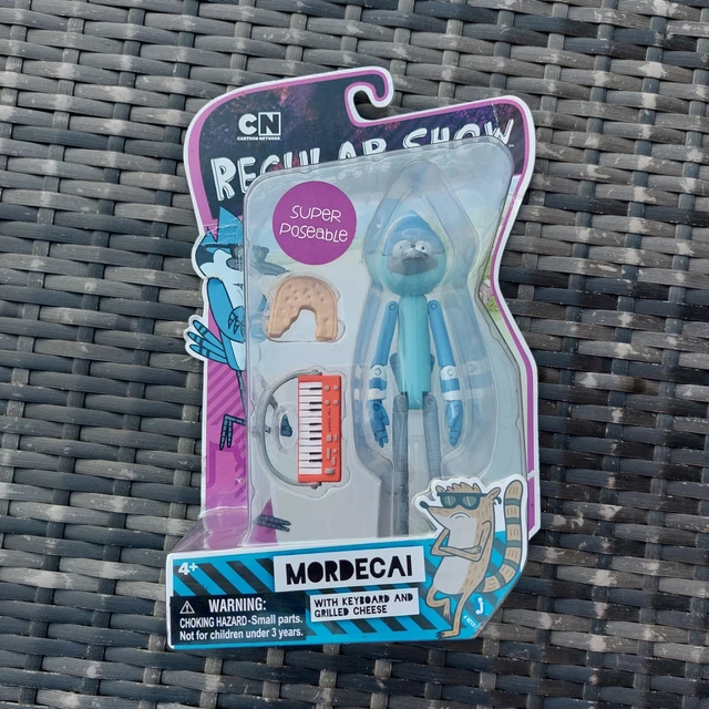 JAZWARES CARTOON NETWORK Regular Show - Mordecai w/ Keyboard & GC ...