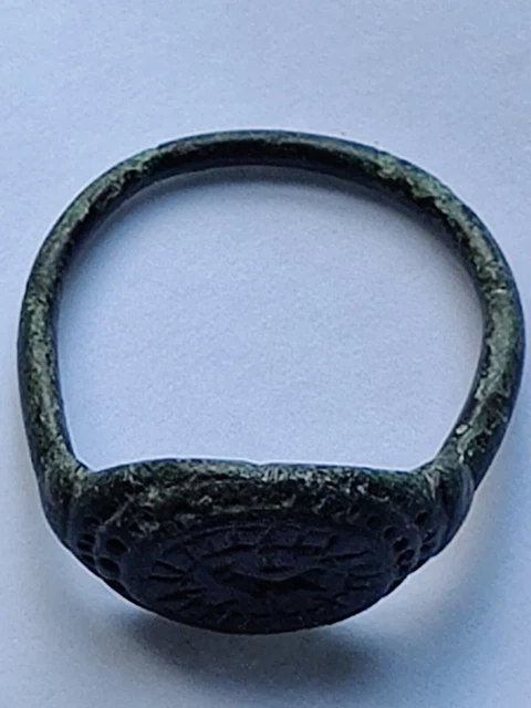 MAGNIFIQUE BAGUE SCEAU Mérovingienne En Bronze EUR 100,00 - PicClick FR