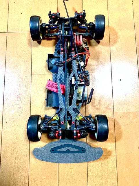 KYOSHO TF2 FULL Modified R390 GT1 1/10 RC Car Carbon Chassis Vintage ...