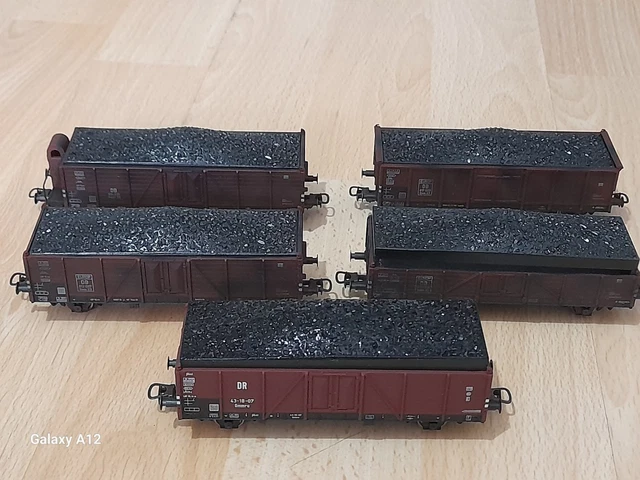 LILIPUT BACHMANN 5 x Coal Ore wagons including brakesman dr dB Model ...