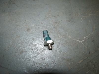 ORIGINAL VW GOLF 7 GTi Oil Pressure Switch M7309 06l919081 £7.93 ...