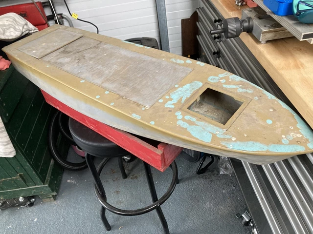 VINTAGE RADIO CONTROLLED model boat £20.00 - PicClick UK