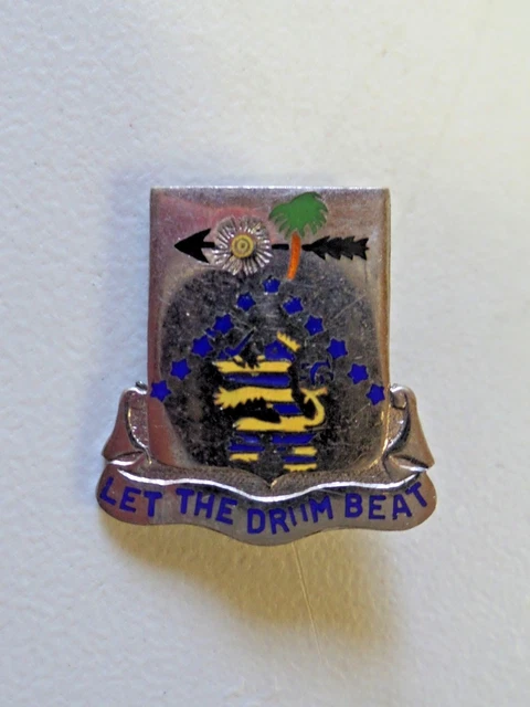 VINTAGE U.S. MILITARY Pin Let The Drum Beat Pinback 9827 £6.83 ...
