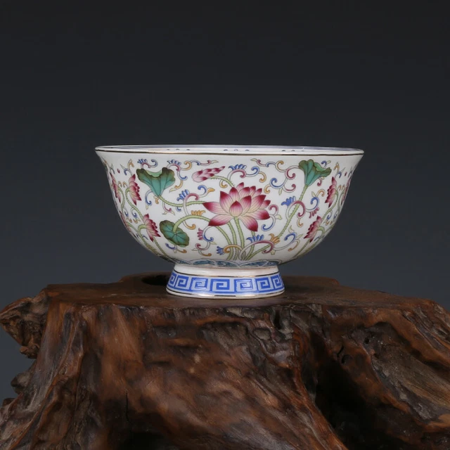CHINESE QING QIANLONG old antique Porcelain famille rose Lotus flower ...