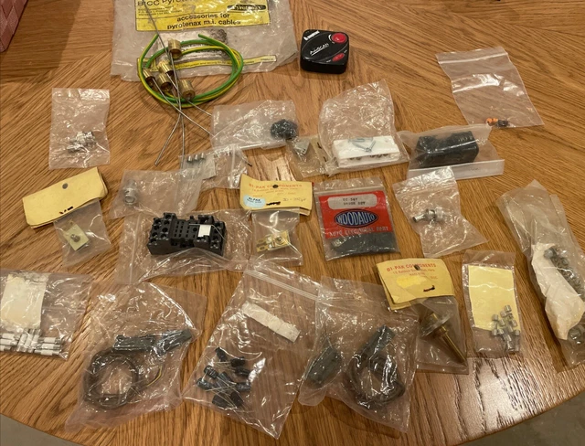 VINTAGE RADIO HAM SPARE PARTS COMPONENTS BUNDLE Mostly New £13.20 ...