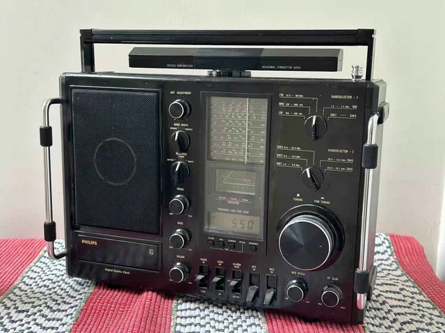 PHILIPS AL 990 Shortwave Receiver Radio (AM/FM/SW) Vintage 1980s £275. ...