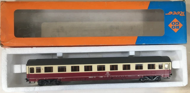 ROCO 4236B 1st CLASS PASSENGER COMPARTMENT COACH DB 'NEW' £22.95 ...