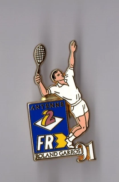 PIN'S ROLAND GARROS 1991 / média Antenne 2 et FR3 (zamac signé Arthus Bertrand) EUR 16,00 ...