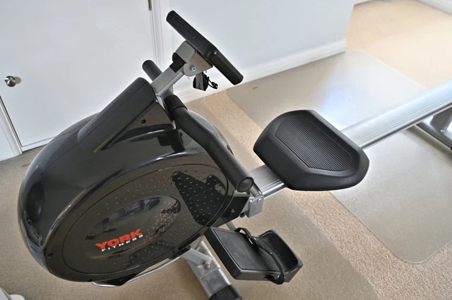 YORK FITNESS EXCEL 310 Rowing Machine - nearly new £77.55 - PicClick UK