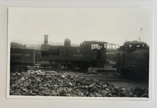 LMS RAILWAY LOCOMOTIVE Photograph - 58852 Ex Nlr D679 £2.99 - PicClick UK