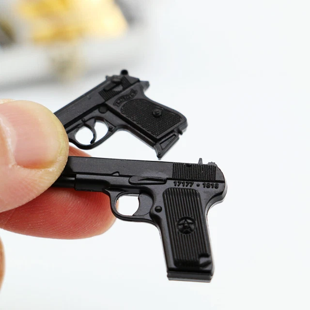 1:6 SCALE ACTION Figure Soldier Weapon Model PPK Pistol Plastic Toys ...