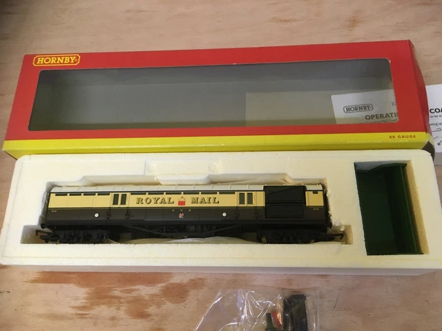 LOT..225X....OO GAUGE HORNBY R4108 ROYAL MAIL TPO..GWR COACH ...