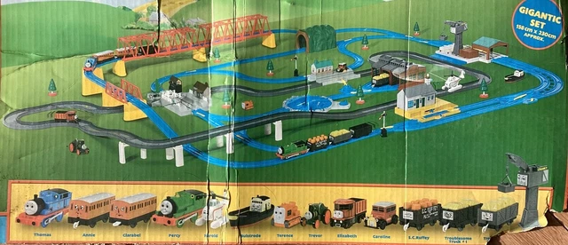 TOMY THOMAS THE Tank Engine Ultimate Trackmaster Gigantic Train Set £90 ...