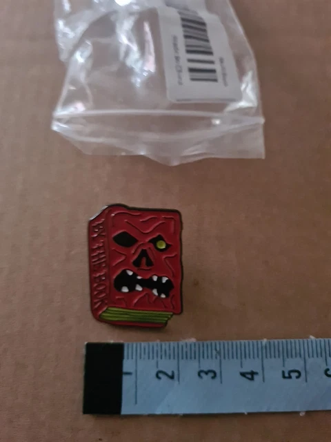 BOOK OF NECRONOMICON Evil Dead 2 Horror Movie Metal Pin Badge New £6.95 ...