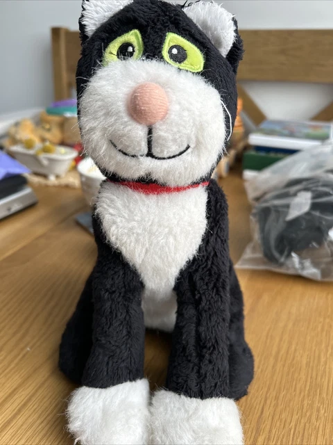 POSTMAN PAT STROKE N Purr Jess The Cat Talking Soft Toy £15.99 ...