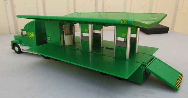 VINTAGE PLASTIC TOY Bp Transforming Petrol Station Semi Truck Rare $70. ...