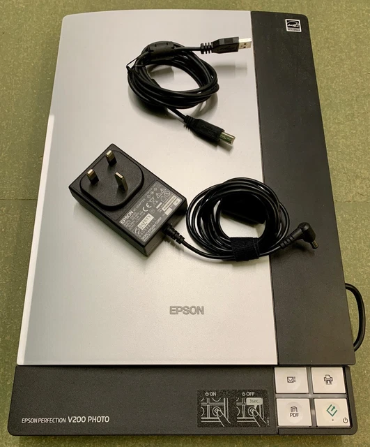 EPSON PERFECTION V200 Photo flatbed scanner with power supply and ...