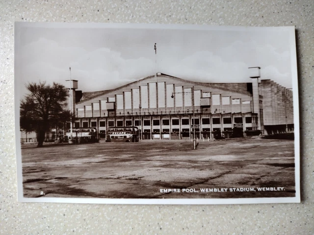 EMPIRE POOL WEMBLEY Stadium. RP by Richard Clarke. 37 Court Parade ...