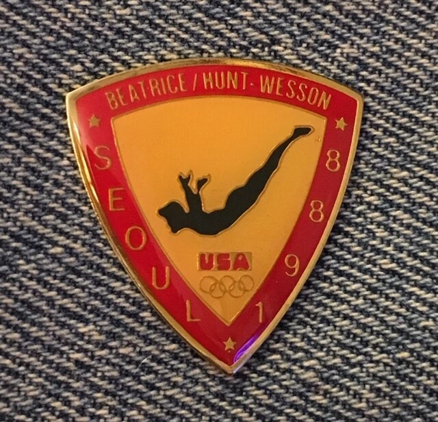 DIVING OLYMPIC PIN~SPONSOR~BEATRICE~HUNT~WESSON~1988 Seoul, Korea £4.90 ... DIVING OLYMPIC PIN~SPONSOR~BEATRICE~HUNT~WESSON~1988 Seoul, Korea £4.90 ...