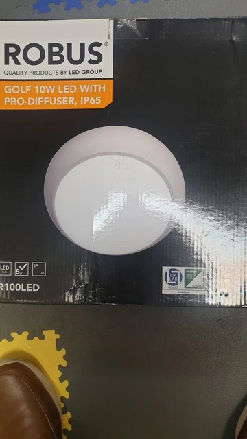 ROBUS GOLF SLIM 10W LED Bulkhead IP65 White. Bathroom Light. Still In Box. £0.99 - PicClick UK