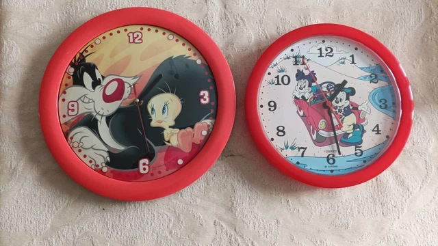 2 HORLOGES 1) Titi Et Sylvestre Warner Bros -2) Mickey Et Minnie Disney ...