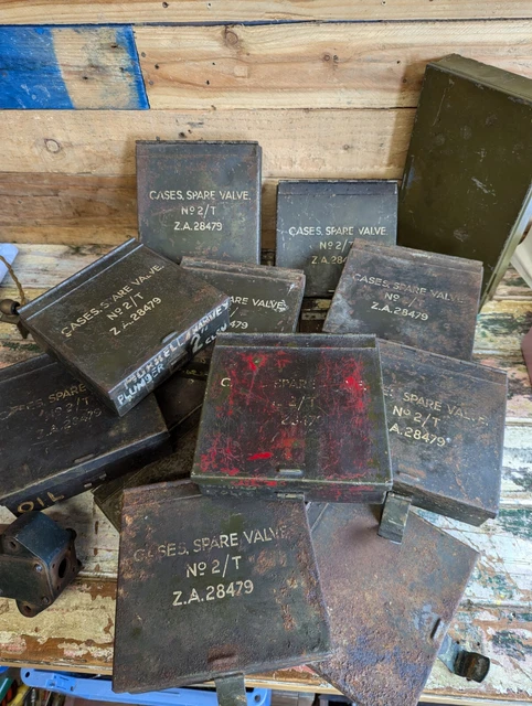 WW2 BRITISH ARMY Military Metal Cases / Spares Boxes - Valve No2/T X14 ...