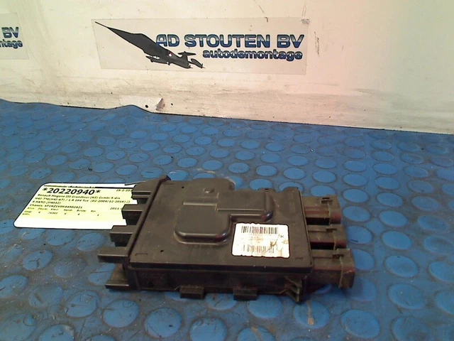 243800010R SICHERUNGSKASTEN FUSE BOX Renault Megane III Grandtour (KZ ...